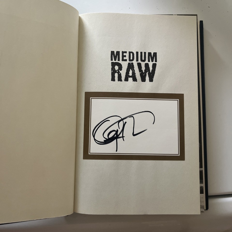 SIGNED Medium Raw- Anthony Bourdain | eBay