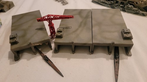 1/700 Scale German U-boat Pens And Submarine Set Models, Rough Shape | eBay