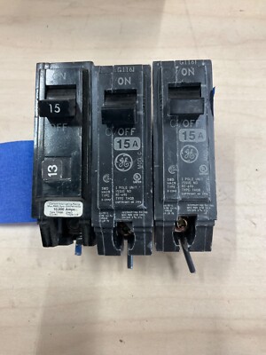 GENERAL ELECTRIC THQB1115 1 POLE CIRCUIT BREAKER 15A 240V (lot of 3 ...