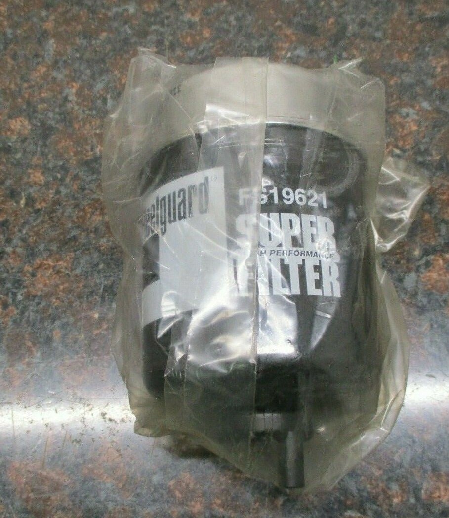 FLEETGUARD FS19621 - Fuel filter cross reference