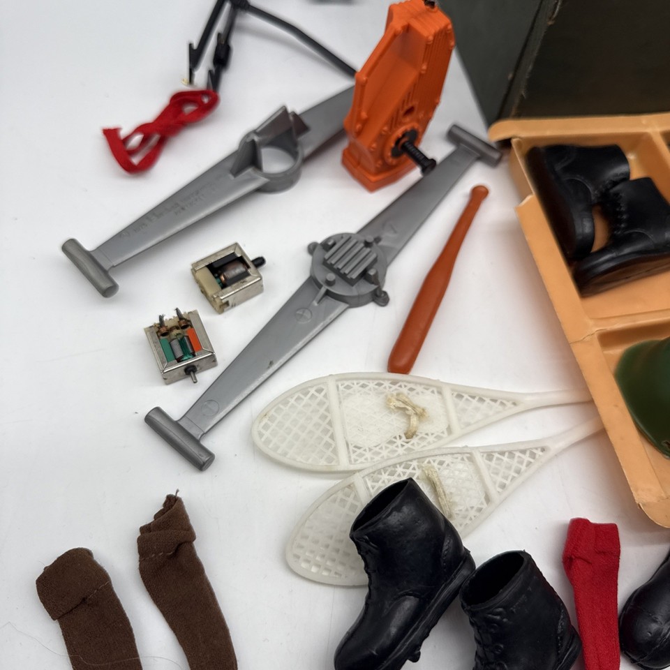 Vintage 1960s GI Joe Foot Locker Lot Vintage Lot Accessories & More ...