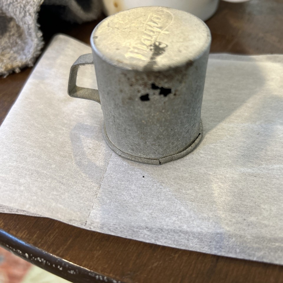 VINTAGE MAYTAG WASHING MACHINE EMBOSSED ALUMINUM OIL MEASURING CUP ...