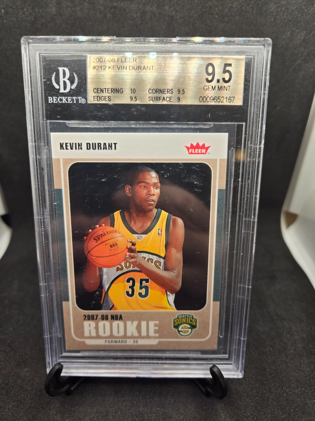 2007 Fleer Kevin Durant Seattle Super Sonics #212 Rookie Card RC BGS 9. ...