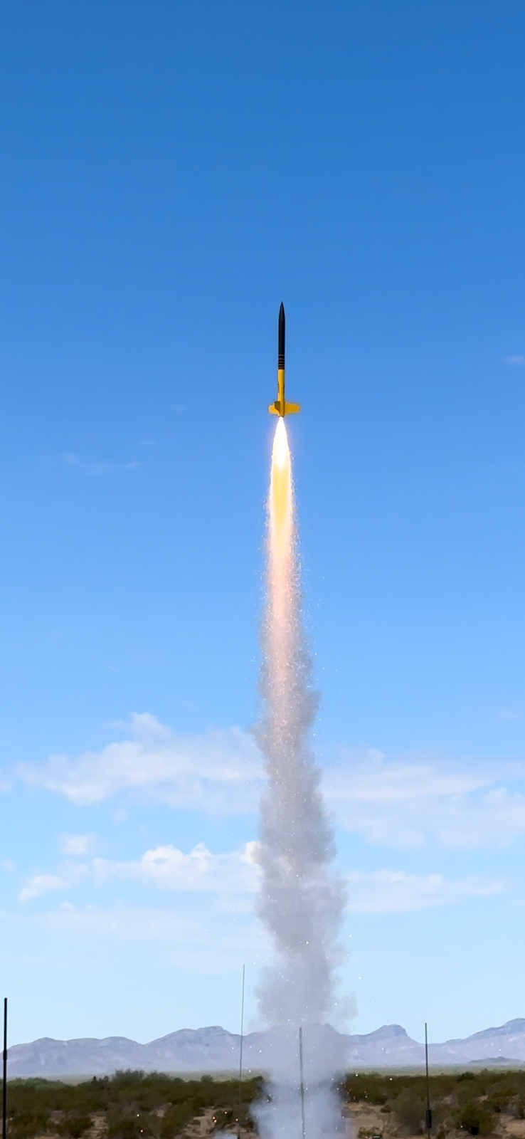 Upscale 3" Yellow Jacket Model Rocket Kit 54" Tall, 3 inch Dia, 38mm ...