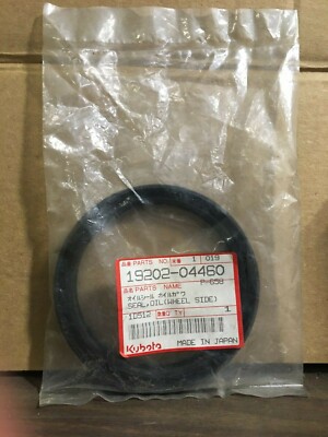 GENUINE OEM KUBOTA REAR OIL SEAL PART # 16433-04460 19202-04460 1G911 ...