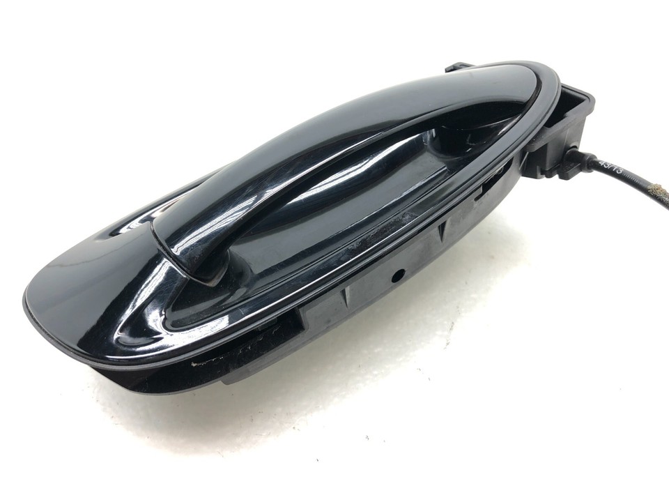 2010-2016 PORSCHE PANAMERA 4 RIGHT PASSENGER FRONT EXTERIOR DOOR HANDLE ...