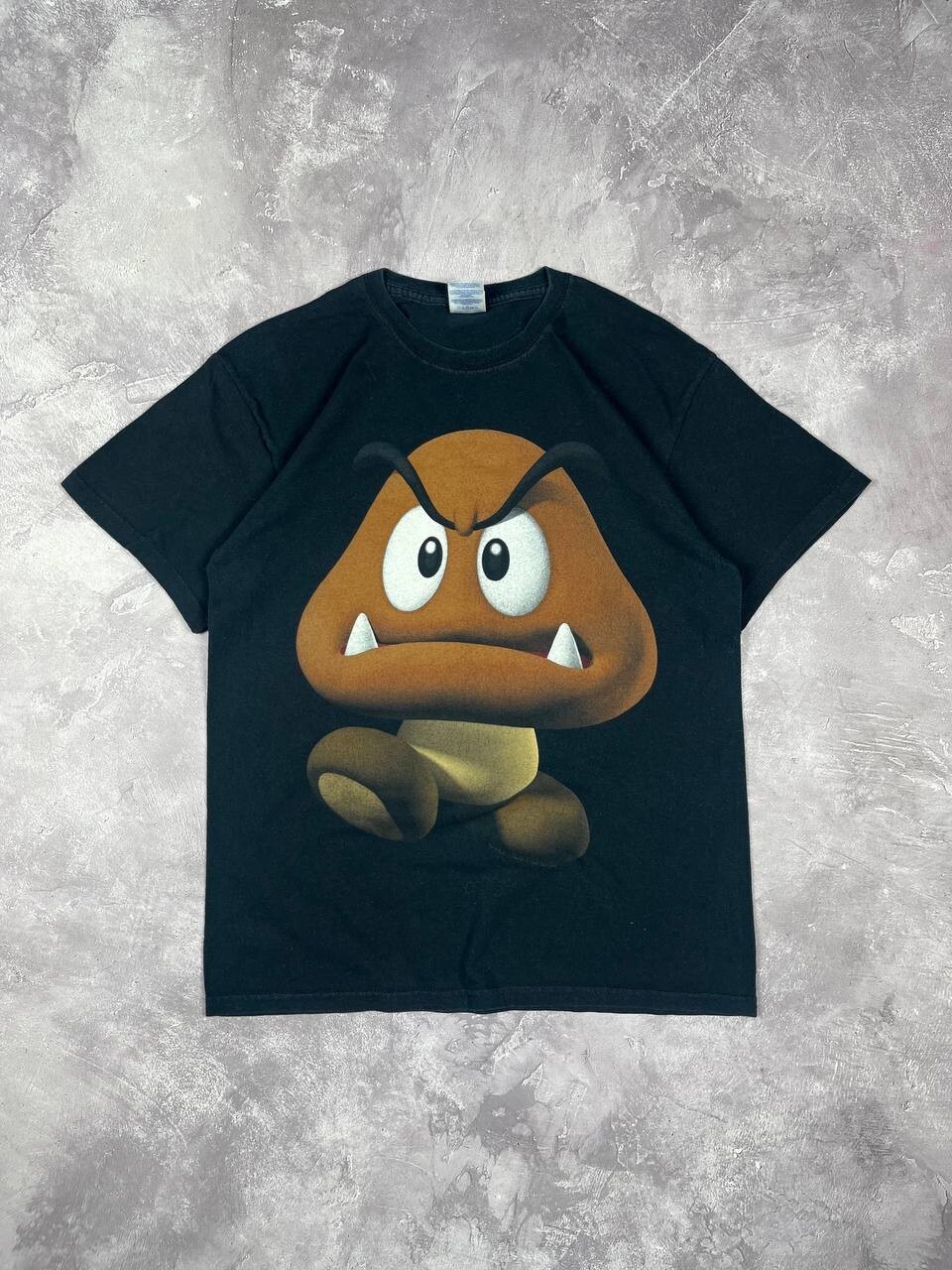 Vintage SUPER MARIO BROS. GOOMBA DEAD STOCK 2007 TSHI… - Gem