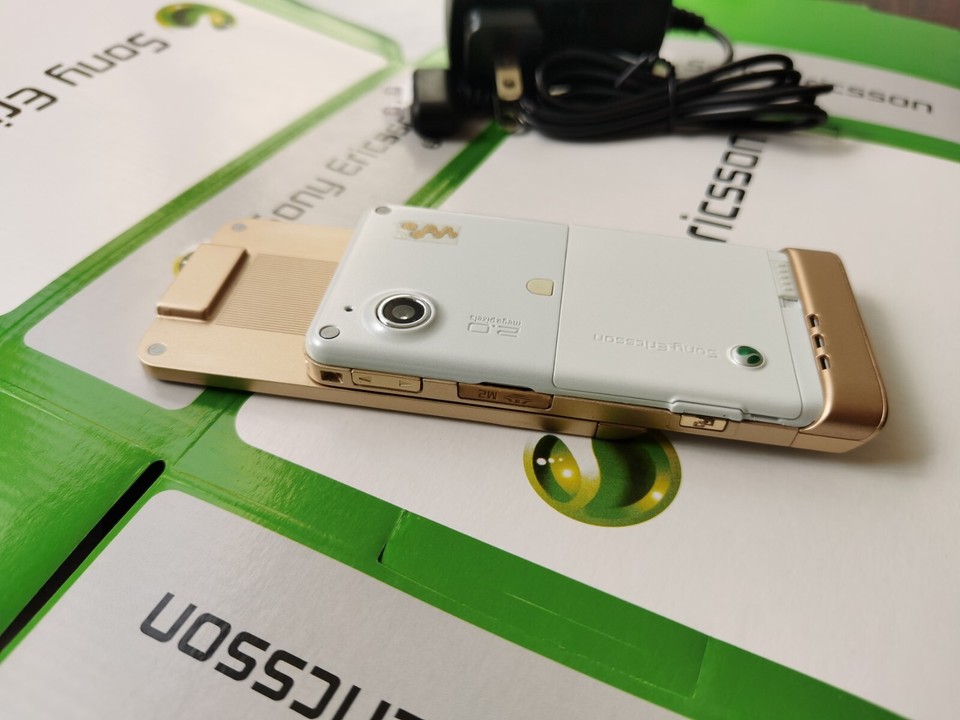 Sony Ericsson Walkman W910i W910 Cell Phone wHITE (Unlocked) Working ...