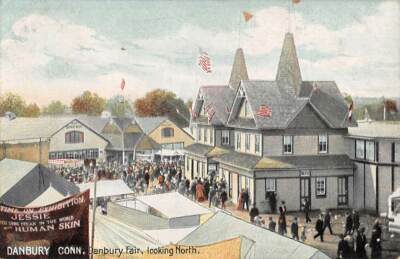 DANBURY, CT, BUILDINGS AT DANBURY FAIR, ADV SIGN, PEOPLE LEIGHTON PUB ...