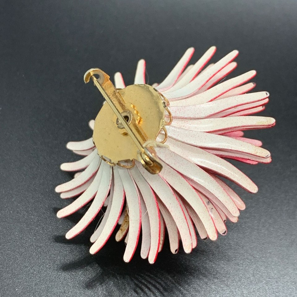 Signed Coro Vintage Metal Enamel Red Mum Flower 3D Brooch Boutonniere 2" | eBay