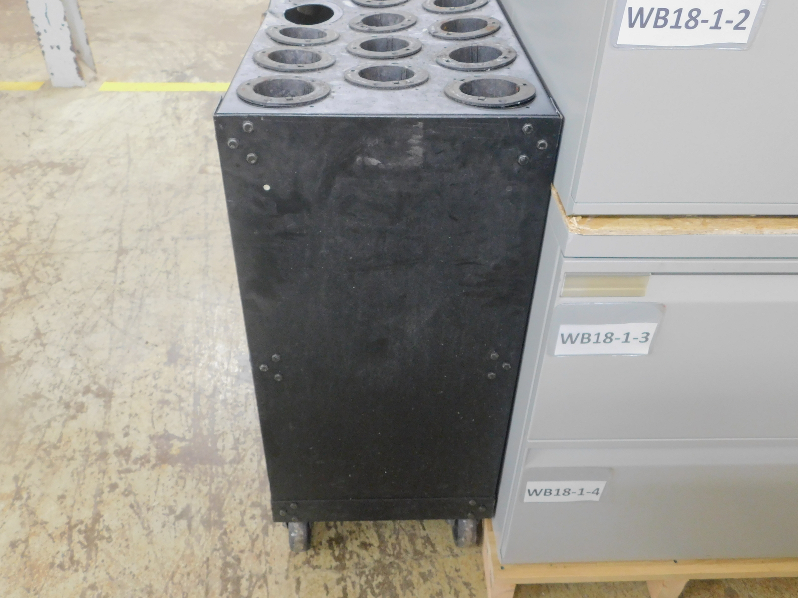 HUOT 30-SLOT CAT50 50 TAPER CUTTING TOOL HOLDER STORAGE CART BT50 ...