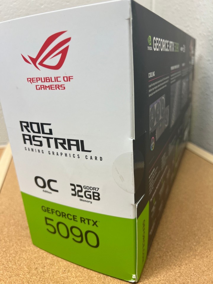 ASUS GeForce RTX 5090 ROG Astral OC Graphics Card UPS 1-DAY AIR ...