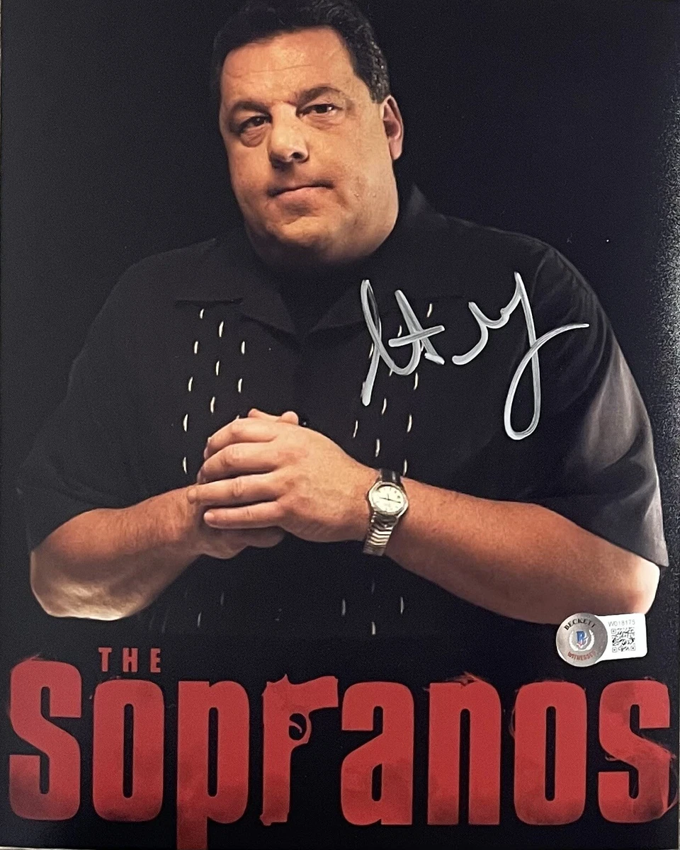 Steve Schirripa