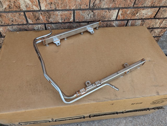 2018 2019 Ford Mustang 5.0 Fuel Rail Return Style Take out 18 GT F150 ...