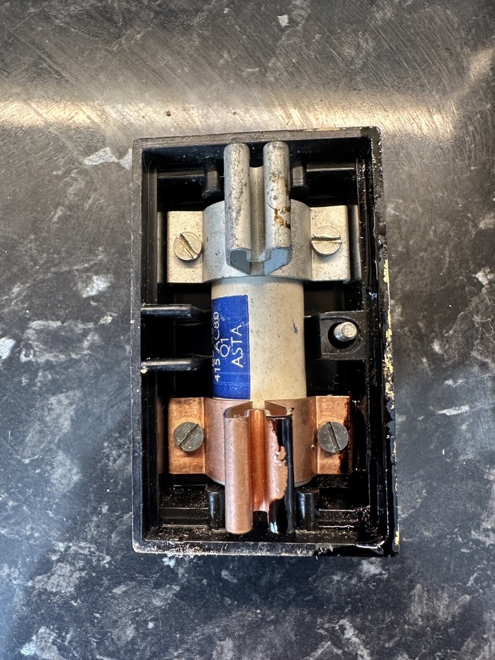 Henley AEI Series 3 Mains Service Cut Out Fuse Carrier | eBay UK