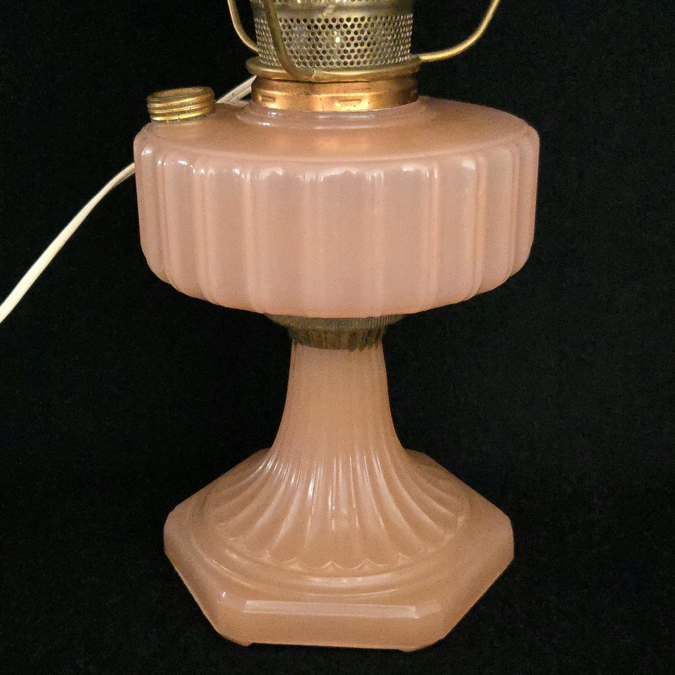 Vtg Aladdin Model B-116 Corinthian Rose Moonstone Oil Lamp w/Drape ...
