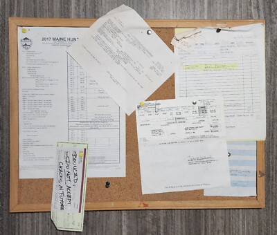 Castle Rock Screen Used Police Station Bulletin Board Prop Set ...
