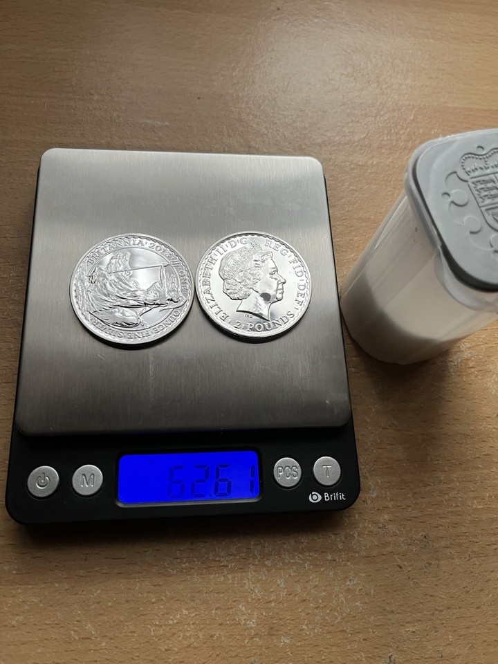 Silver Britannia 2013 2 /1oz 0.999 Bullion Coins. Very Good Condition ...