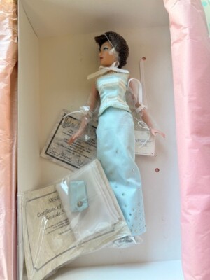 Madame Alexander Alex SEASIDE SERENADE GALA MADC 2000 COA Box, Tags ...