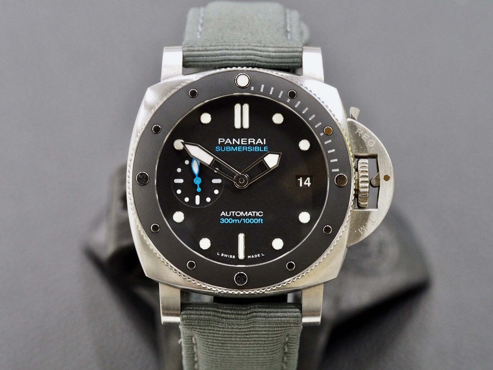 Panerai Submersible Automatic Black Mens Watch 42mm Ref#Pam02683 | eBay