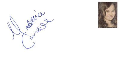 Madeline Carroll Signed Auto 3x5 Index Card Flipped | eBay