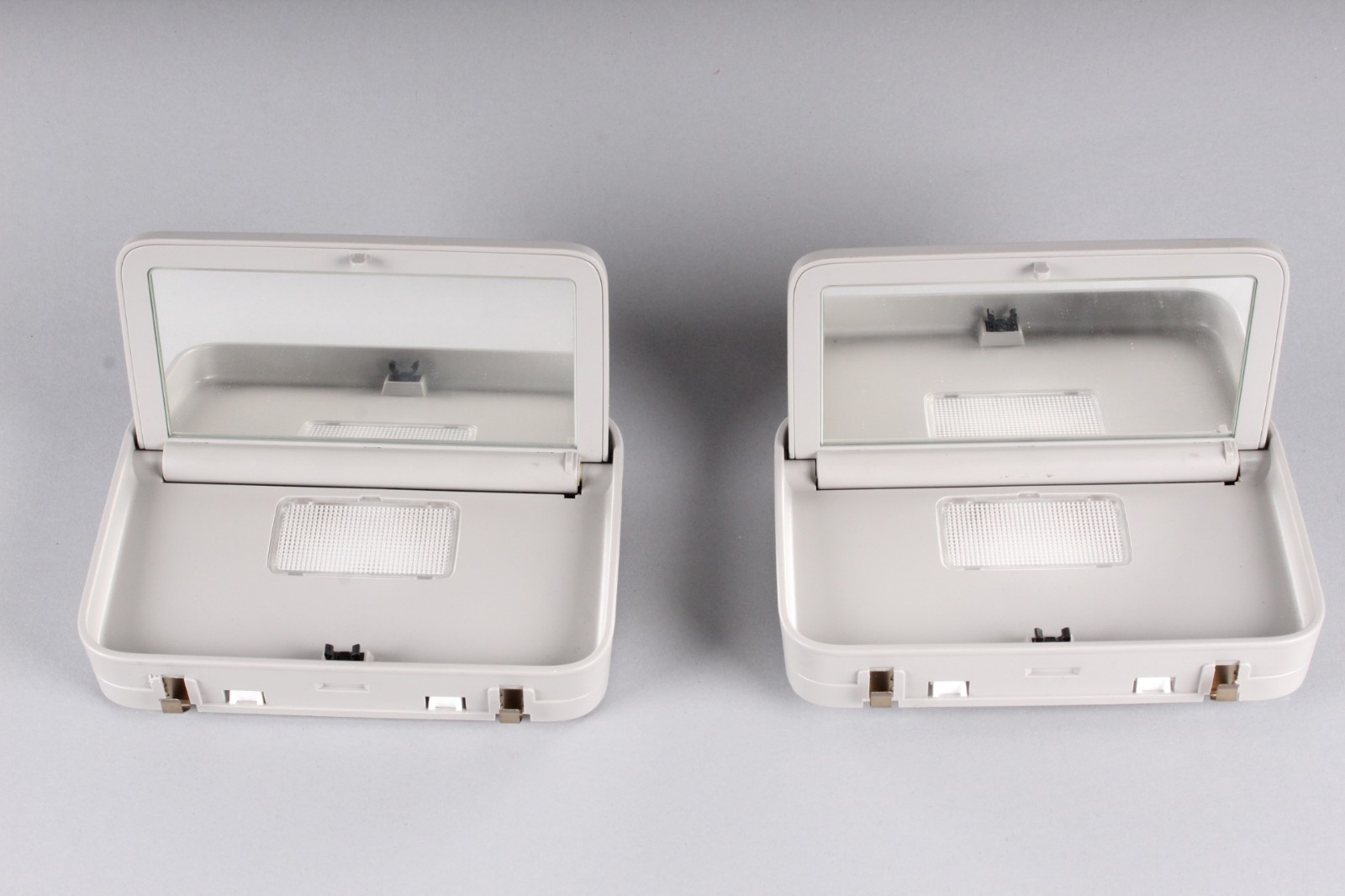 07-13 Mercedes W221 S450 S550 Rear Overhead Vanity Mirror Gray ...