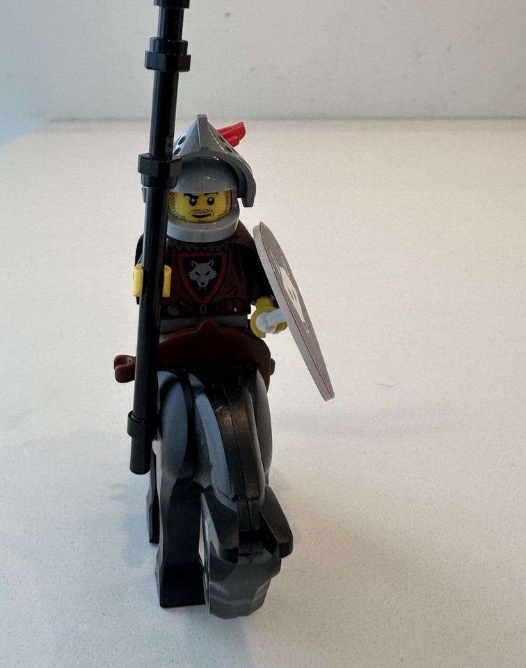 71 Lego Wolfpack Full Army Knight Mini Figures With Custom Shields And ...