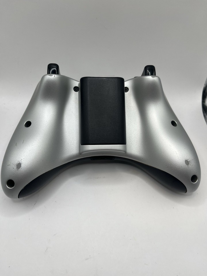 Official Microsoft Xbox 360 Silver Wireless Controller! Works Great ...