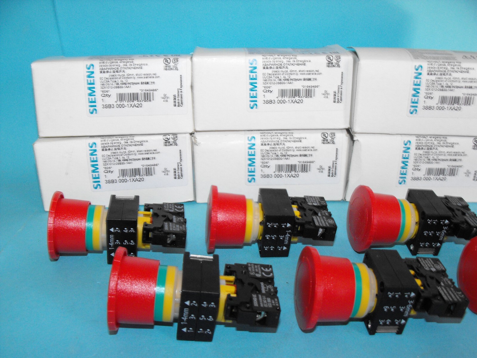 SIEMENS 3SB3000-1XA20+3SB3400-0C.Emergency Stop Switch.(LOT7PCS).NEW ...