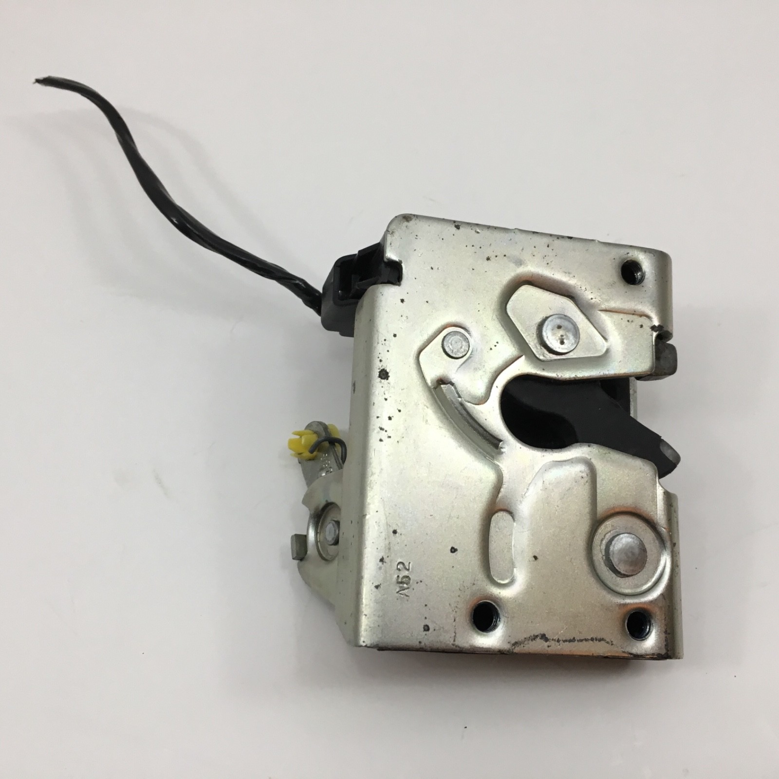 2001 - 2007 Ford Escape Rear Trunk Tailgate Lock Latch OEM 01 02 03 04 ...