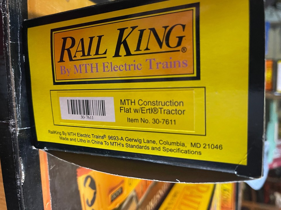 MTH RailKing CONSTRUCTION FLAT W/ERTL TRACTOR #30-7611 NIOB | eBay