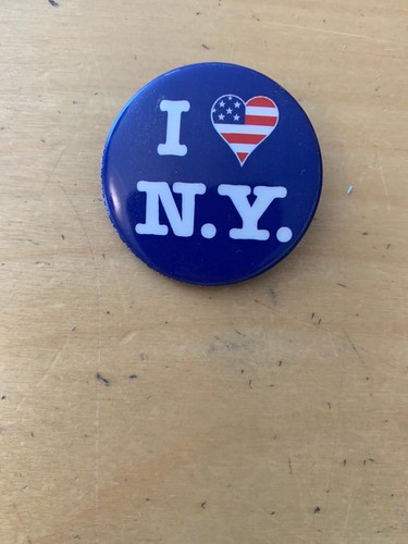 I LOVE HEART NEW YORK BUTTON PIN PINBACK LOT OF 2 | eBay