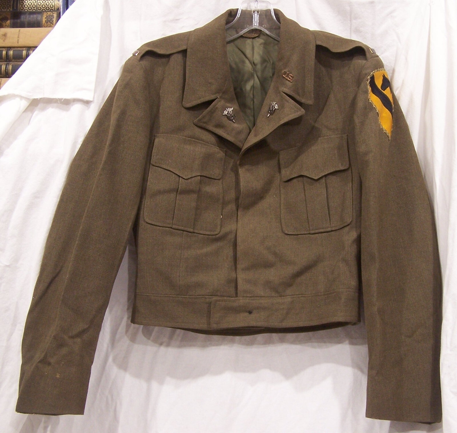 WW2 US Army Ike Jacket US Army 1st Cav - Gem