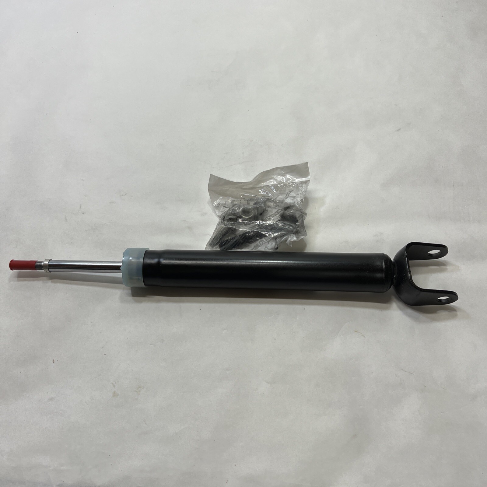 Suspension+Shock+Absorber+Kit+Mopar+68298927AA+fits+16-18+Jeep+Grand ...