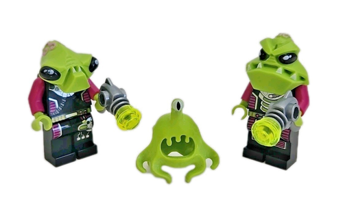 Lego Alien Conquest Minifigure Lot w/ Pilot Warrior & Alien Clinger ...