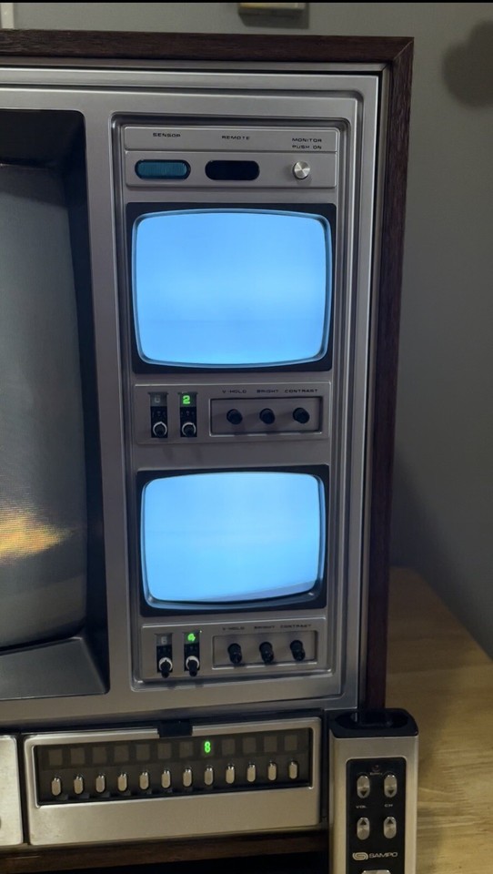 Super Rare Vintage Sampo 9519 Tri-Screen 19” Color TV 1981 - LOCAL PICK ...
