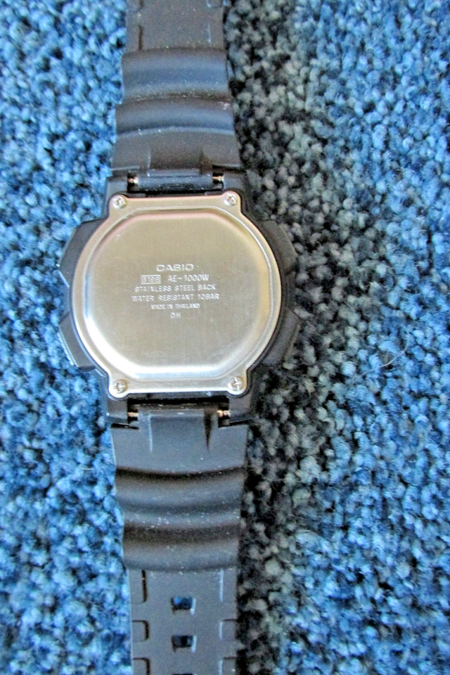 Lot Of 4 Womans & Mens Quartz Watches Casio, FMD, Lorus (Minnie Mouse ...