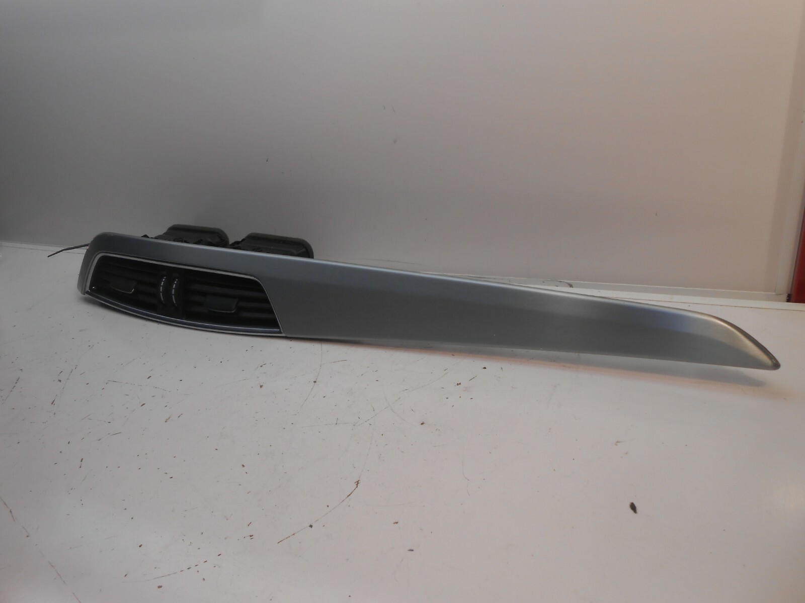 2014-15 Mercedes C-Class Silver Center Dash OEM A2048306154 ...
