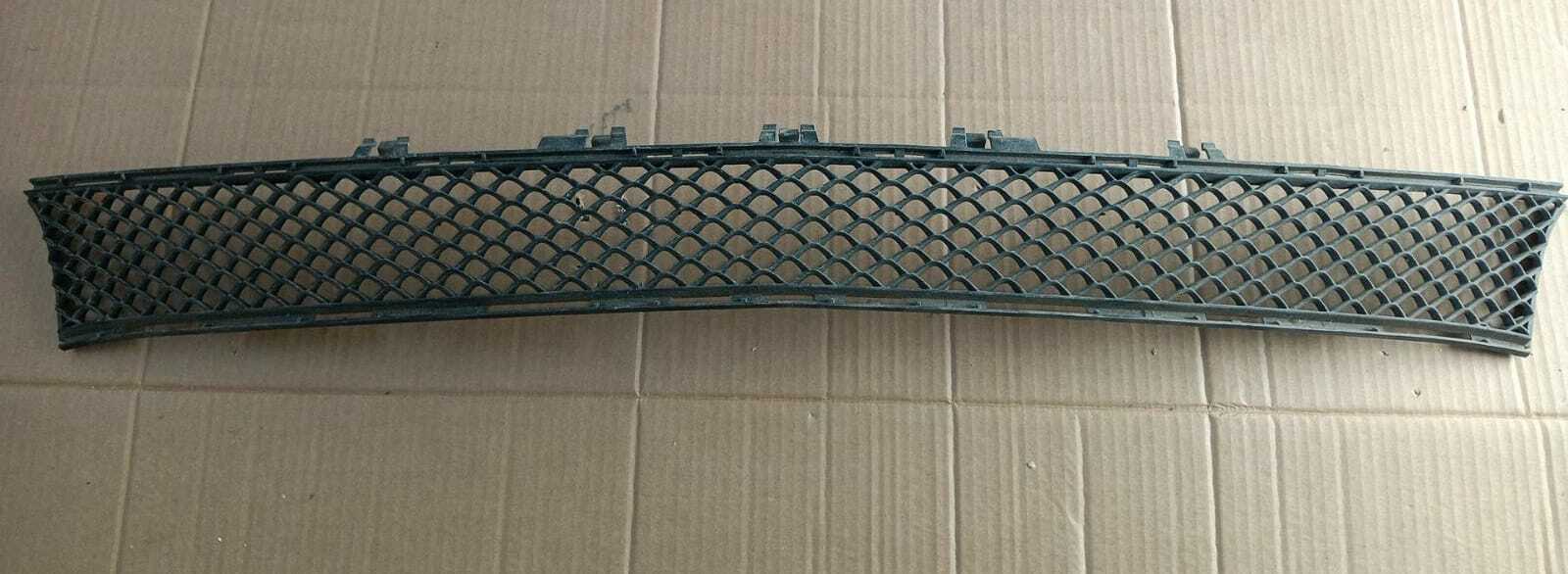Genuine MERCEDES BENZ E Class W213 2016 on Front Bumper Lower Grill ...