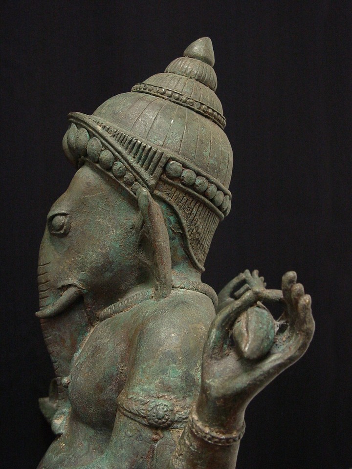 RARE SOUTHEAST ASIA BRONZE MULTI-ARM HINDU DEITY 'GANESHA'. KHMER ...