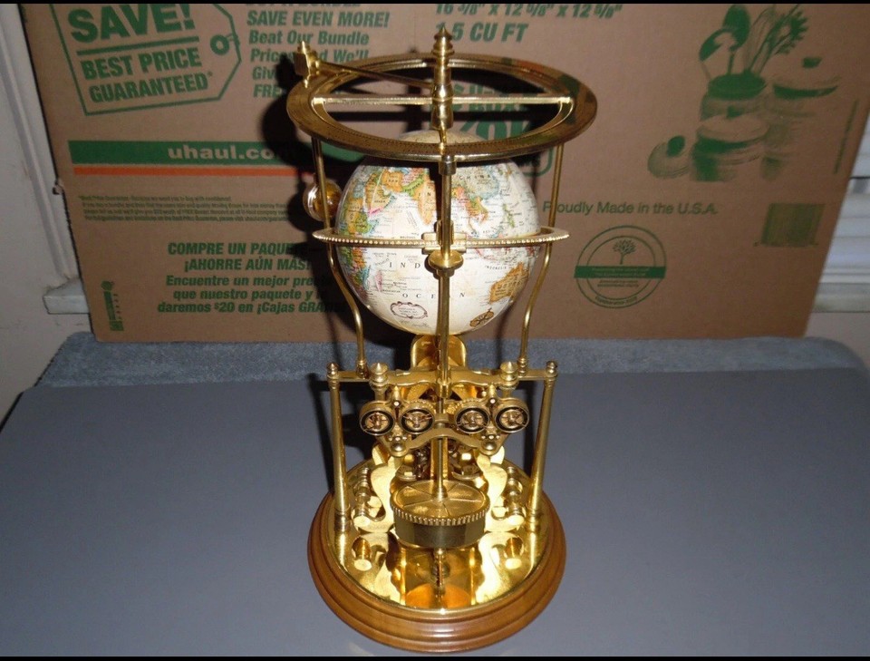 Franklin Mint Smithsonian Institution The Cosmochronotrope Clock. Rare ...