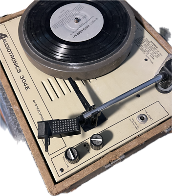 Audiotronics Record Player Lot Vintage Audio Tronics 326V Portable