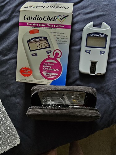 CardioChek Portable Blood Test System Used W/ Carrying Case & Manuals ...