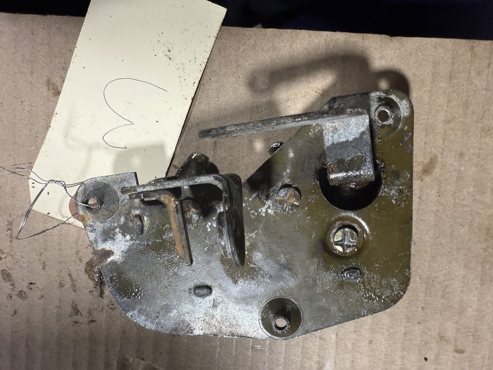 1984-1996 Ford Bronco Tailgate Latch Driver Side Only Drivers | OEM ...