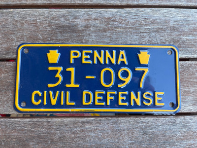 1966-80 Pennsylvania Civil Defense License Plate Tag 31-097 Yellow Blue ...