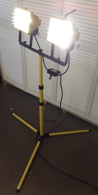 Double REGENT 1000 WATT TWIN WORKLIGHT WITH STAND (TQS1000) for sale ...