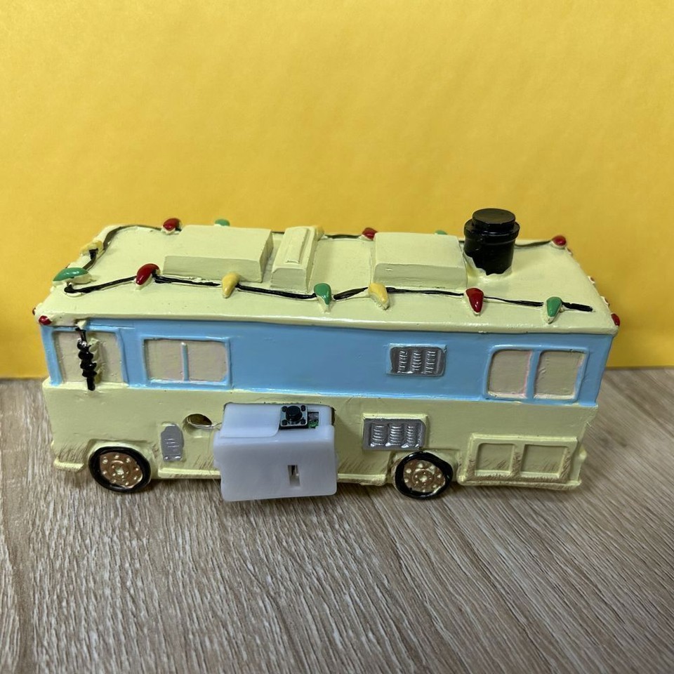 National Lampoon Christmas Vacation Griswold Holiday House Accessories ...