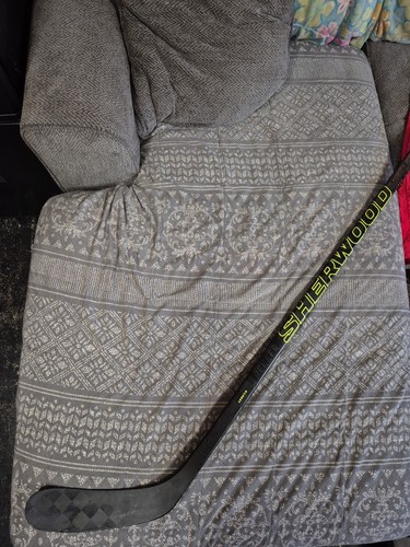 Sherwood Rekker Legend Pro Senior Hockey Stick – 68 Flex, PP28 Curve ...