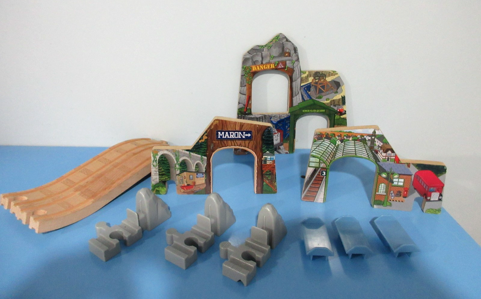Thomas & Friends Wooden Railway Scenes Of Sodor Tunnel Set Rare 2013 ...