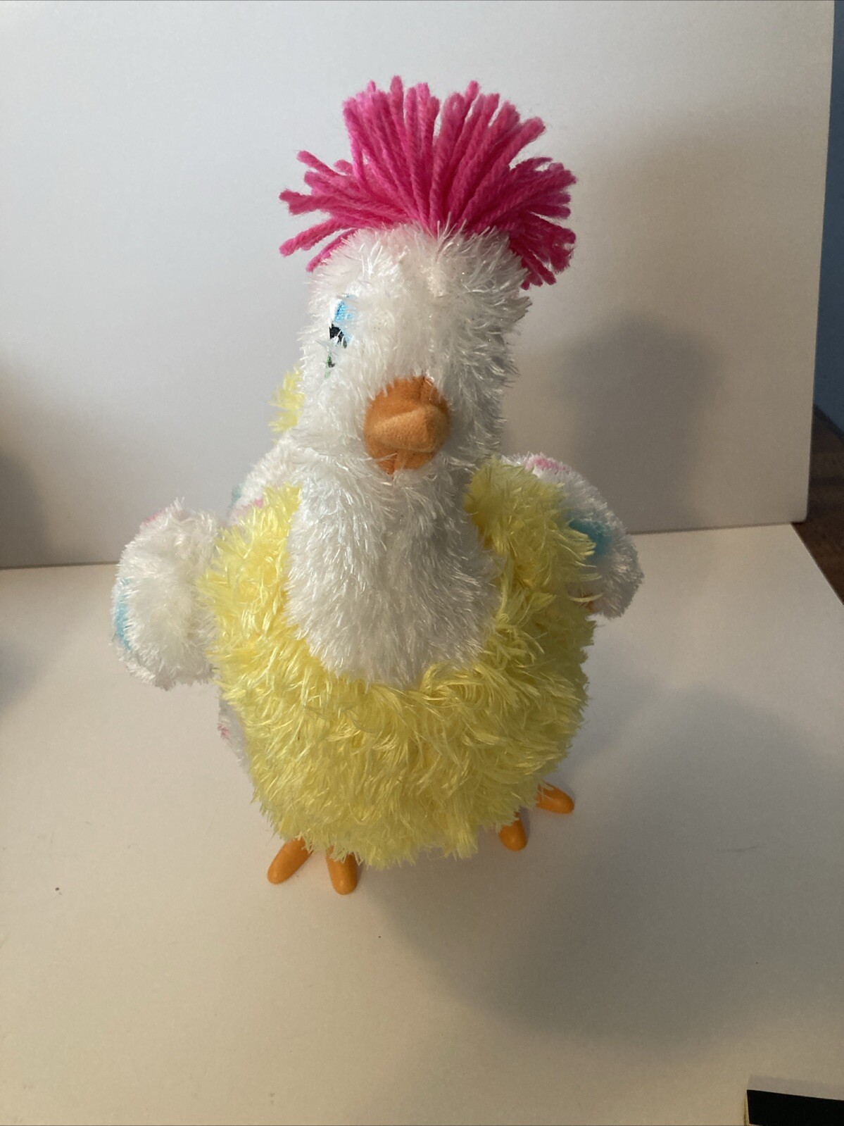 Hallmark Easter Laying Hen/Chicken Sings Dances Lays Eggs | eBay